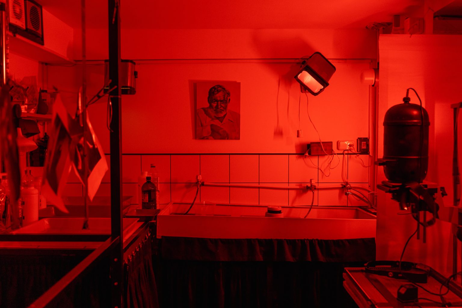 Why Are Darkrooms Red? – The Photography Professor – Film Photography ...